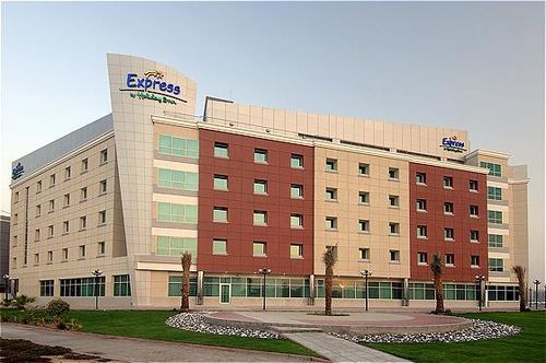 Holiday Inn Express Hotel Dubai Internet City - Dubai Airport Guide